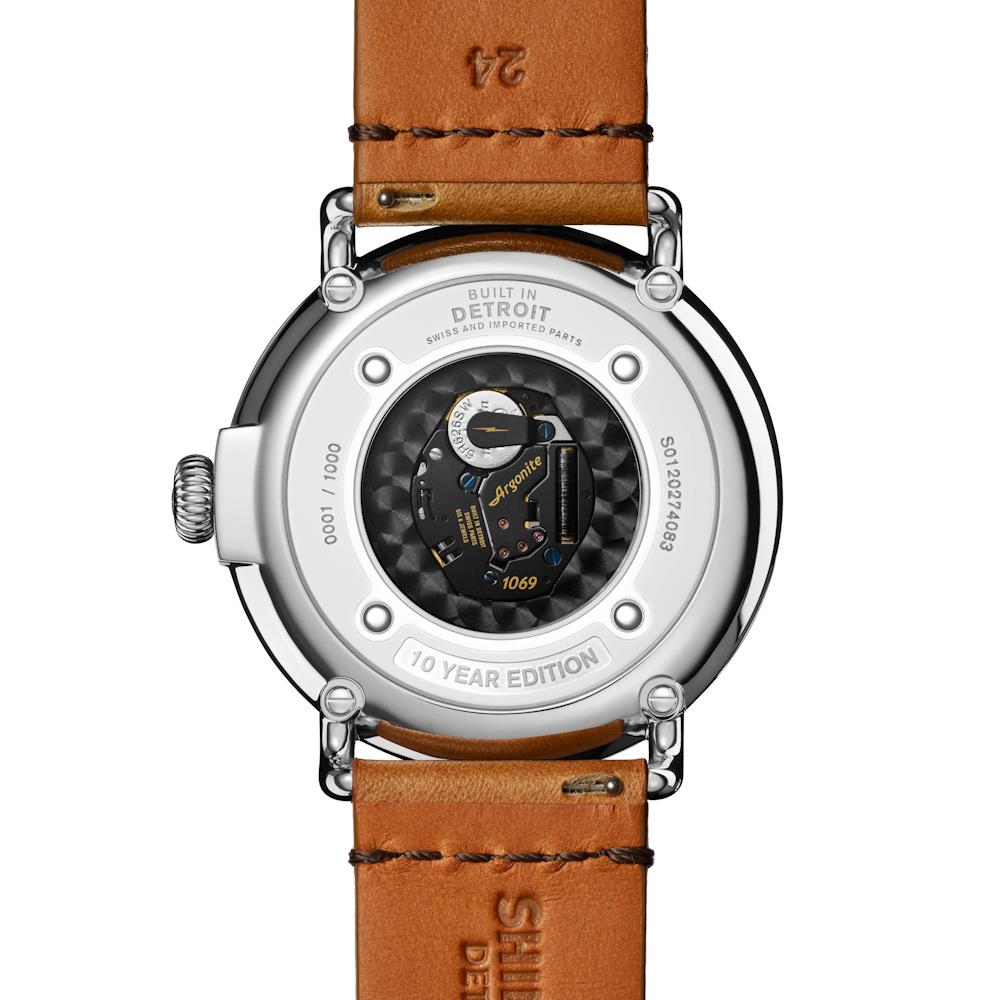 Runwell 10 Year 41mm Ltd s0120274082 - Shinola Runwell wrist watch